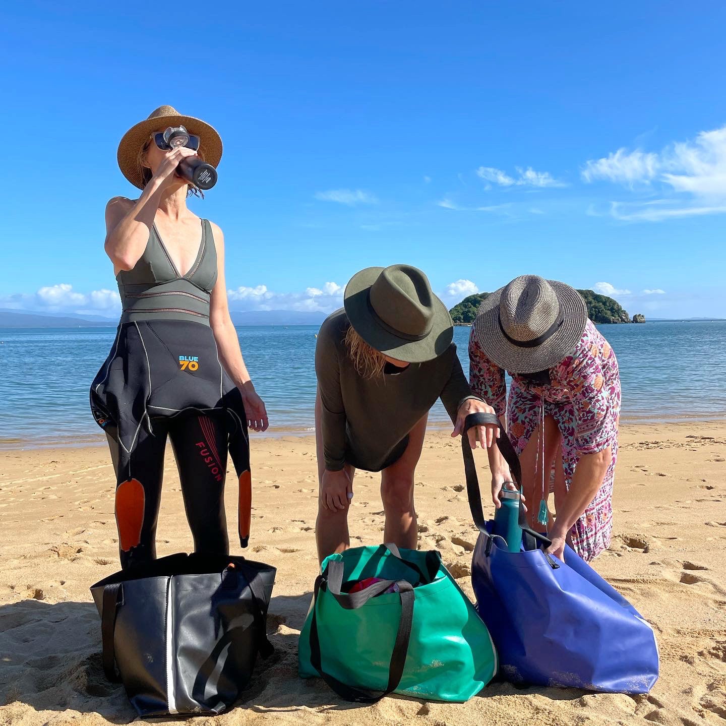 The ENCORE Tote - 4 sizes (multiple colour options) – The Green Collective